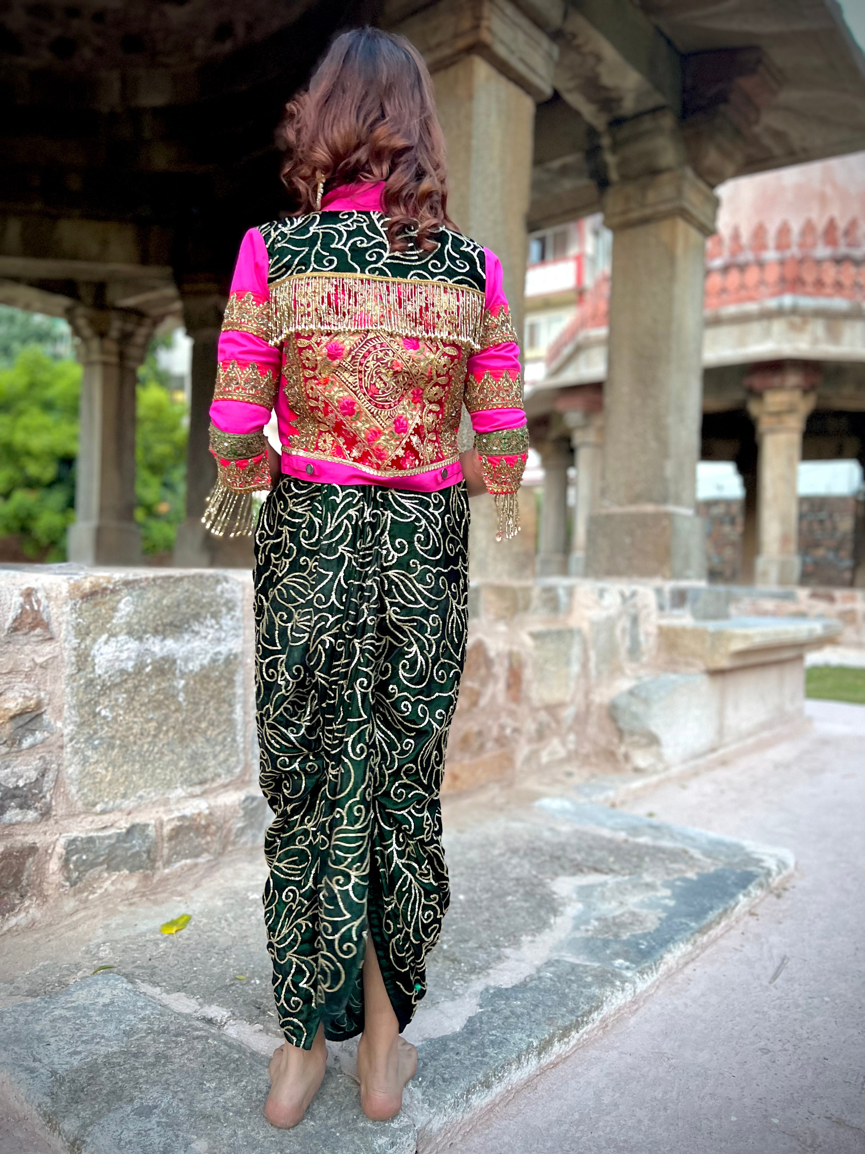 Lucknow 'Zohra Bai' Jacket – Fanaan